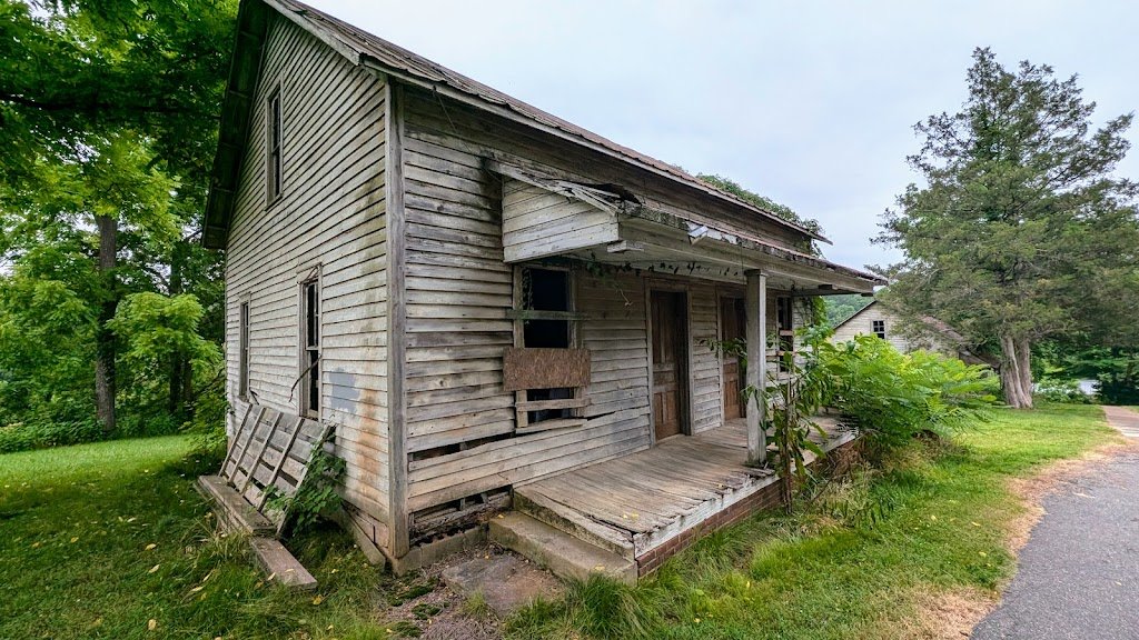 Henry River Mill Village - Burke County Tourism