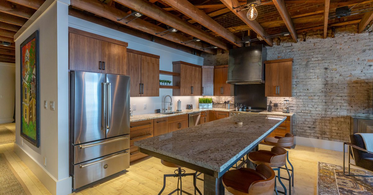 Vacation Rental: Two Bedroom Modern Loft in Downtown Morganton - Burke ...