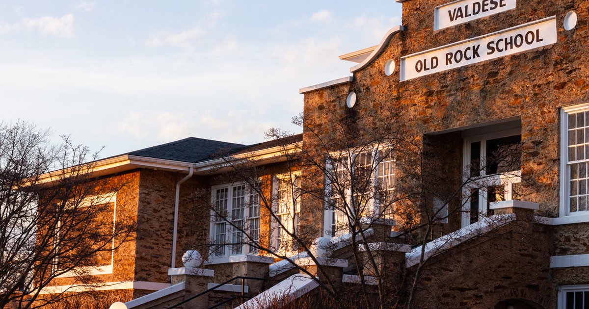 Old Rock School Performing Arts Theater - Burke County Tourism