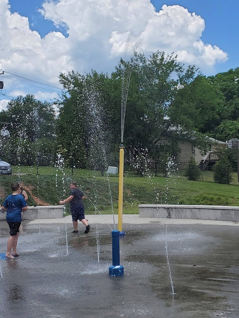 Valdese Family Splash Pad - Burke County Tourism